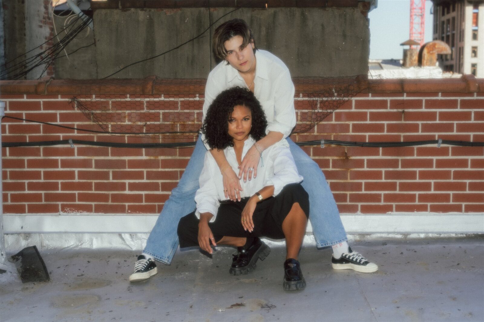 Grungy New York City Rooftop Couples Session - crtvduo.com